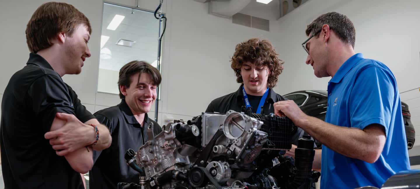 BMW Youth Initiative – BMW STEP
